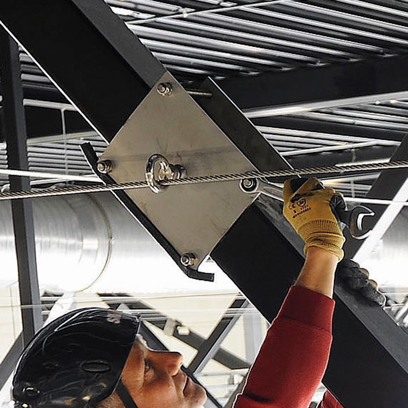 SafetyCenter - Hogyan készül? - Az ABS-Lock SYS rendszerek